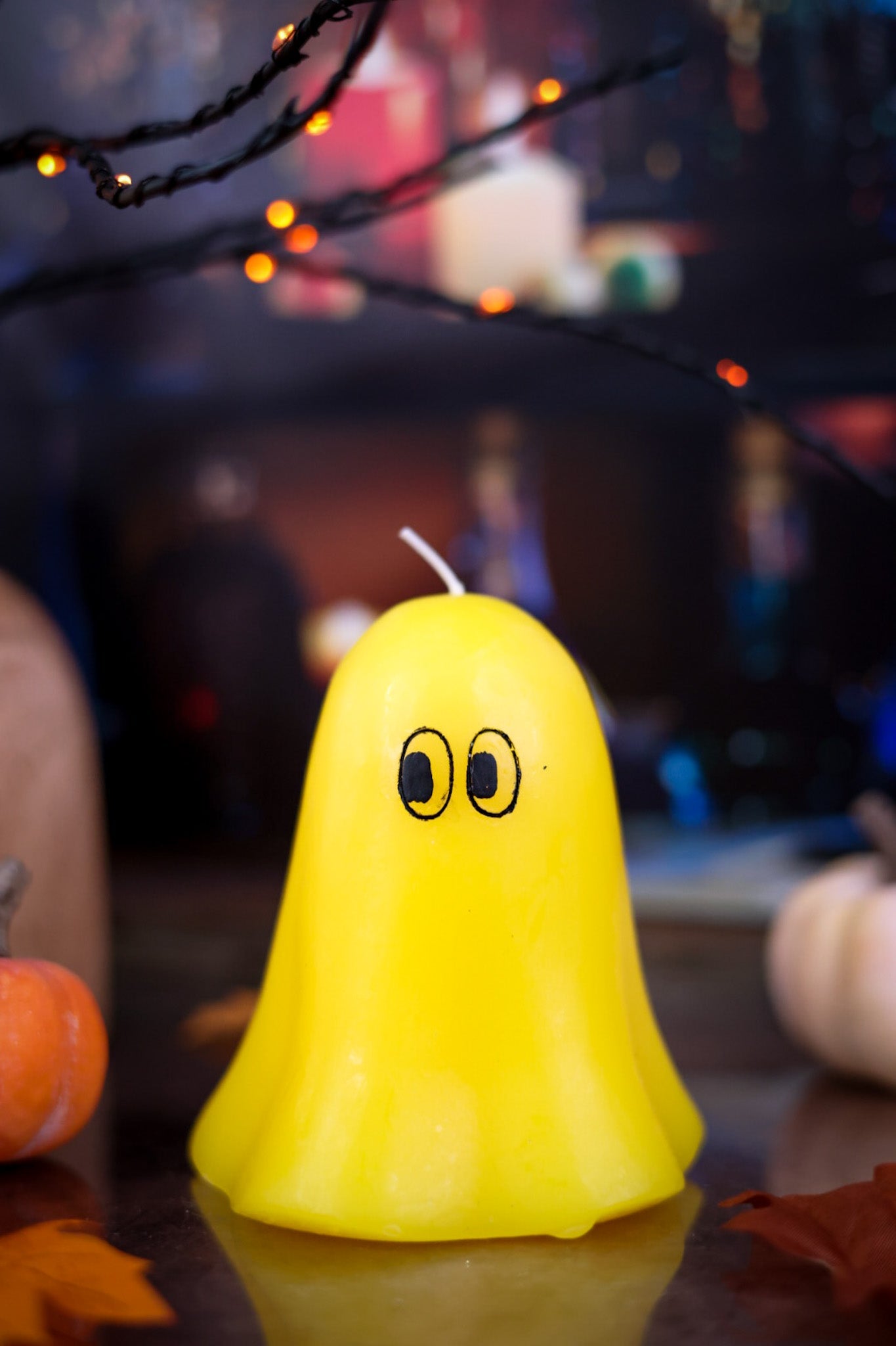 Ghost candle store