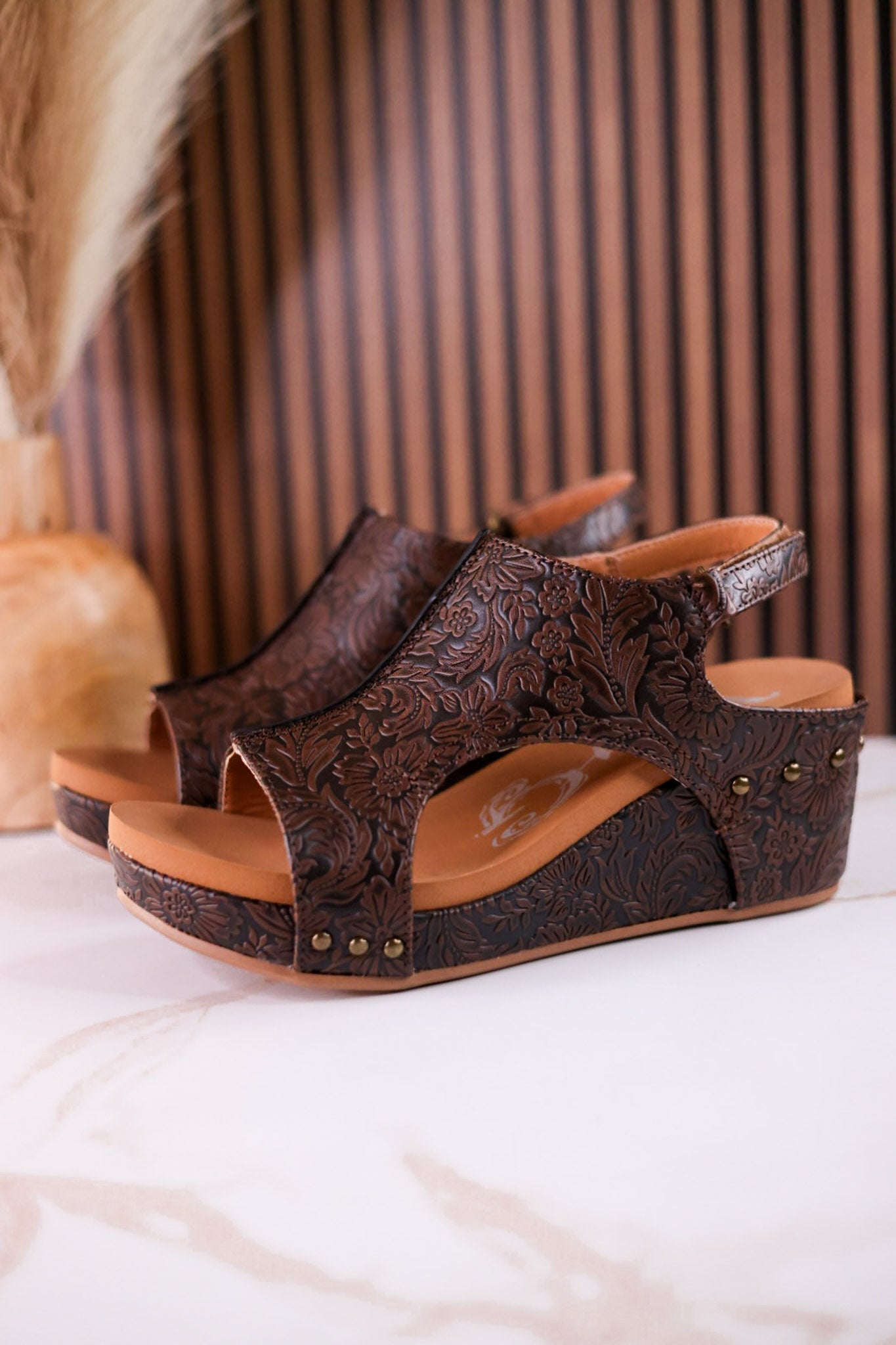 Very G Shoes for Women | Stylish & Comfortable Footwear at Whiskey Skies