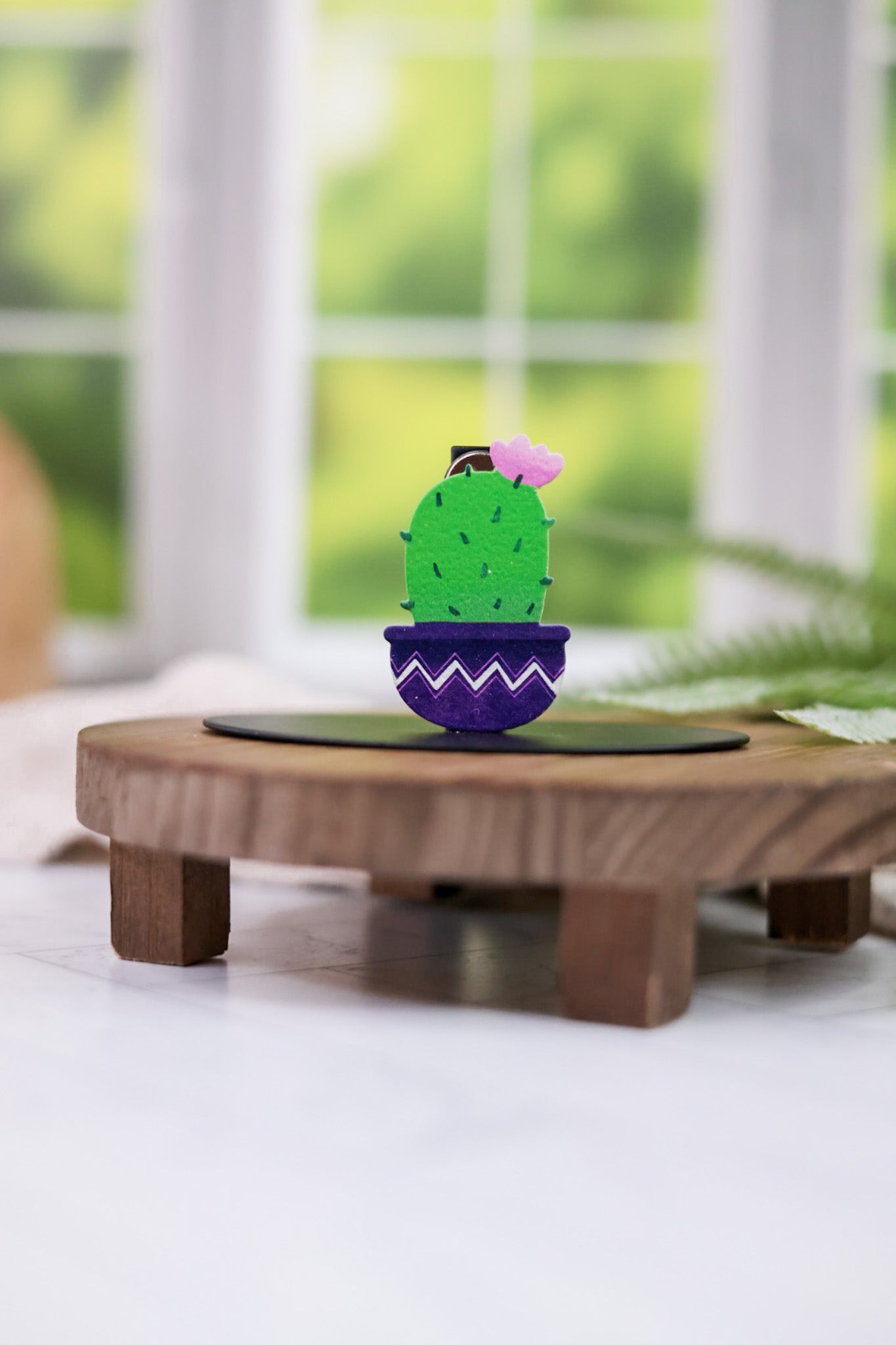 Roeda & Magnetic Fun: Creative Decor for All | Whiskey Skies